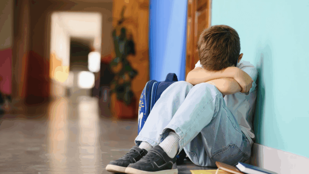En Chile: ¿Quién Responde por el Acoso Escolar de un Menor? La ...